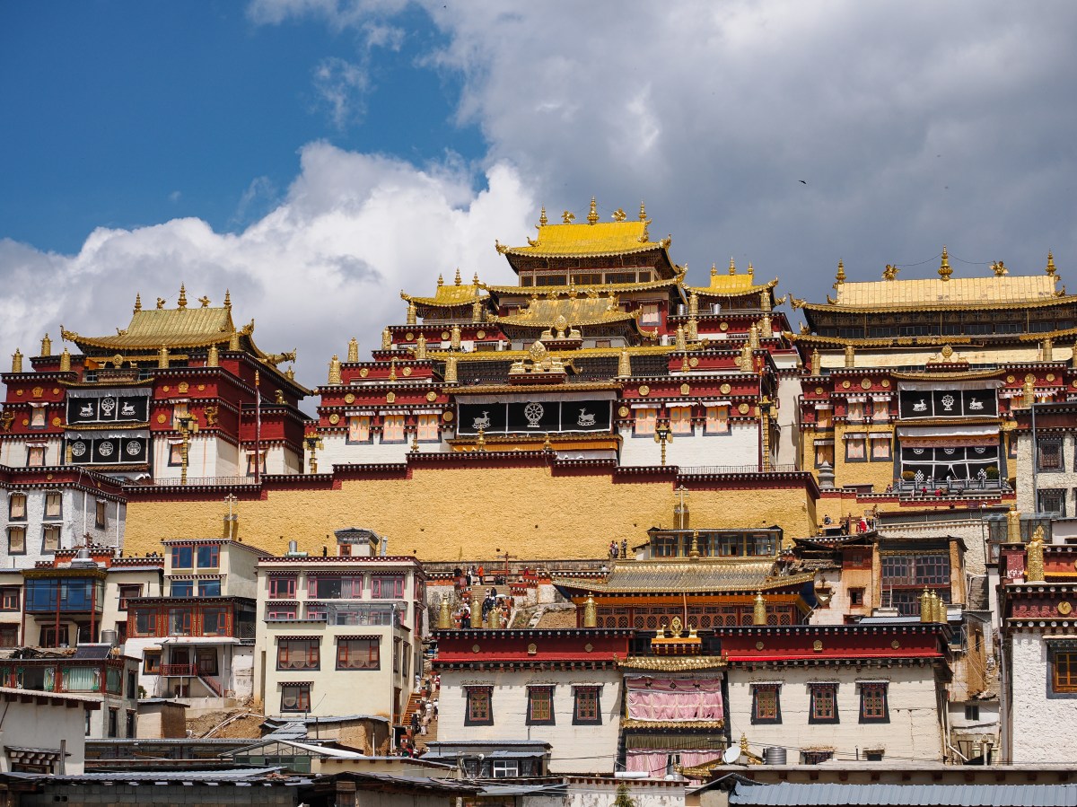 Shangri-La and the most important Tibetan monastery in Yunnan | China ...
